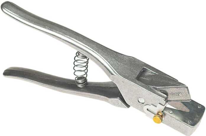 20 Simple farm tools for Livestock production and uses